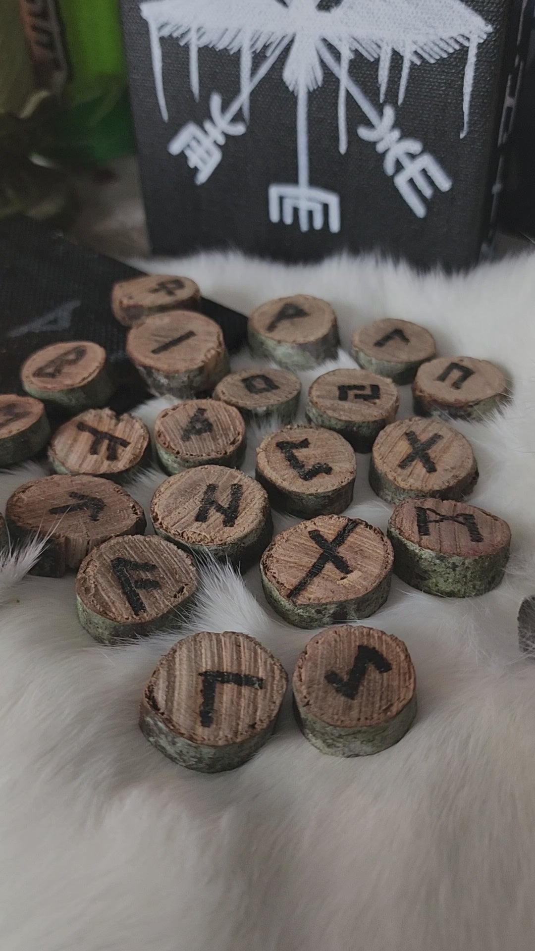 Handcarved Ash Tree Rune Set – SN Dabson Art